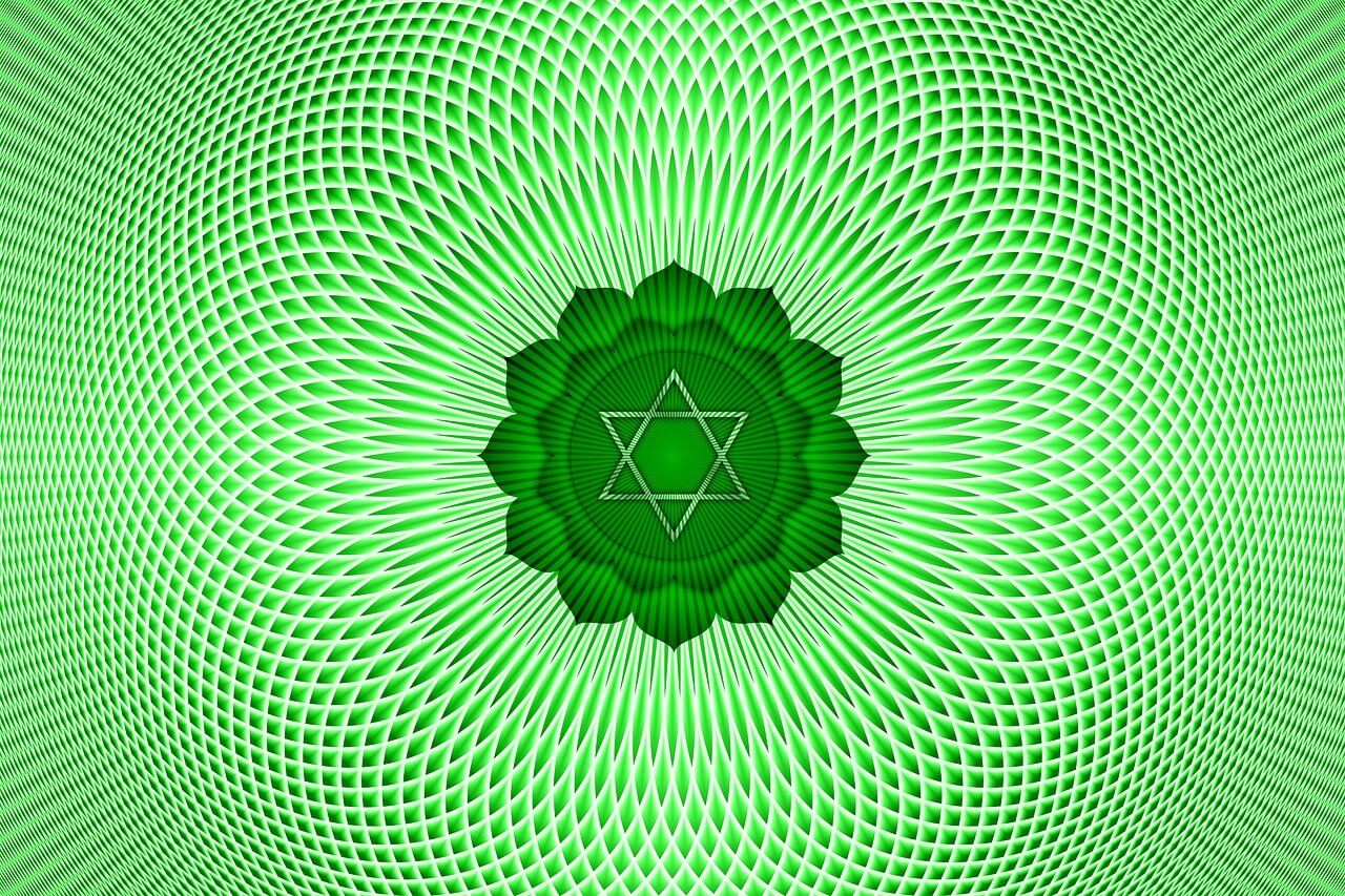 Chakra del corazón: puente entre lo físico y lo espiritual
